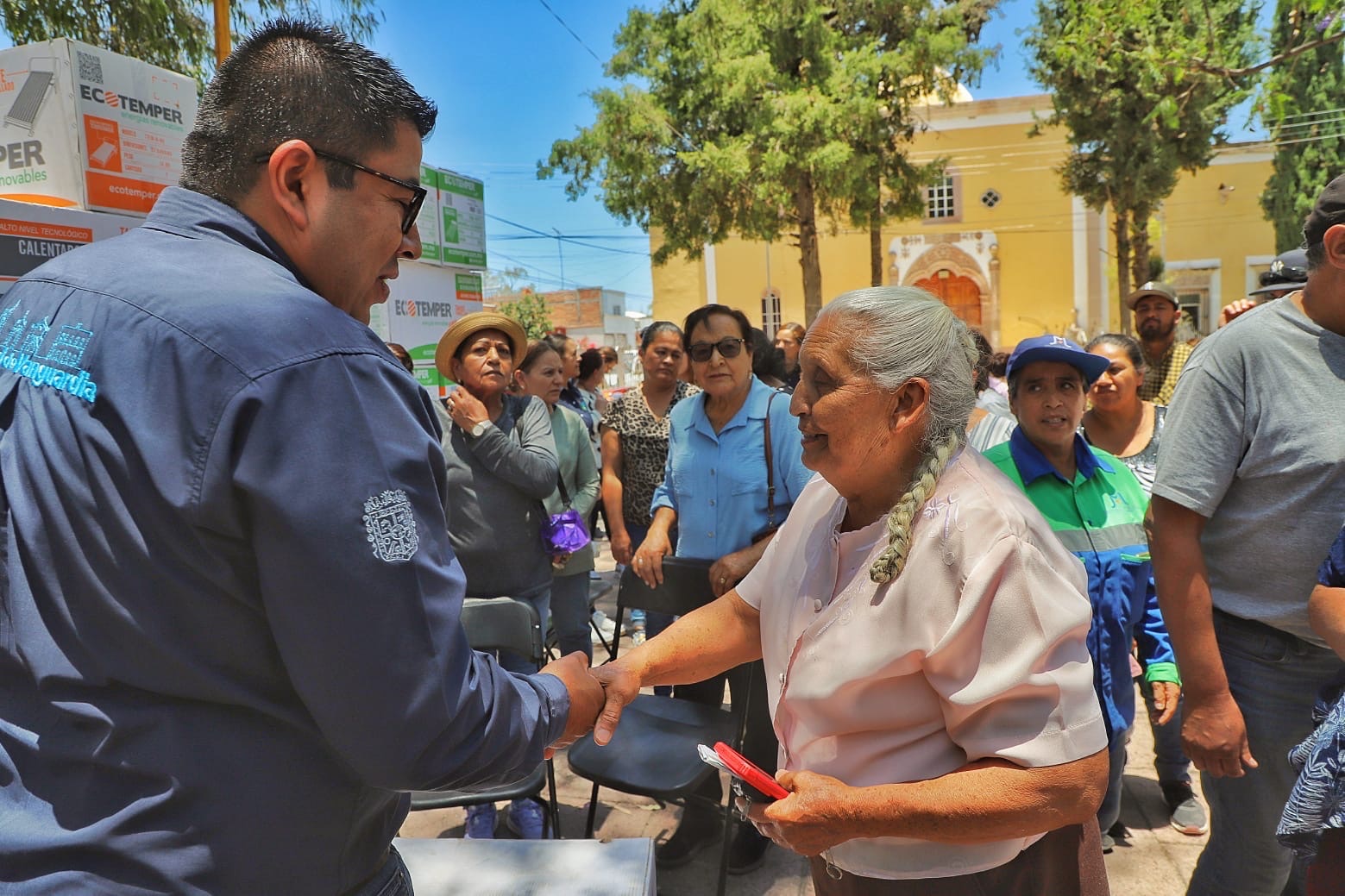 El alcalde César Medina continúa impulsando el mejoramiento de ...